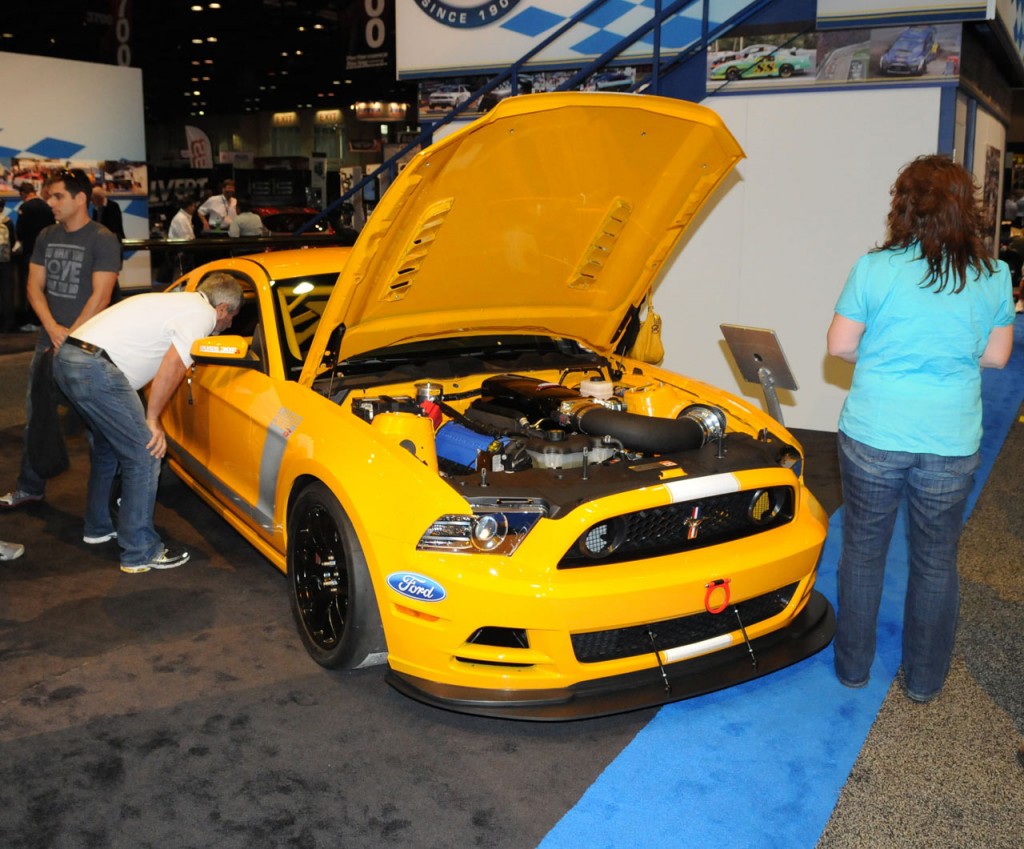 Ford Racing unveiled Mustang Boss 302SX concept - AUTOMOTORBLOG