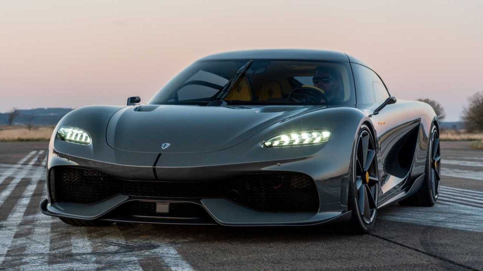 Top 20: Most Powerful Cars in the World - AUTOMOTORBLOG