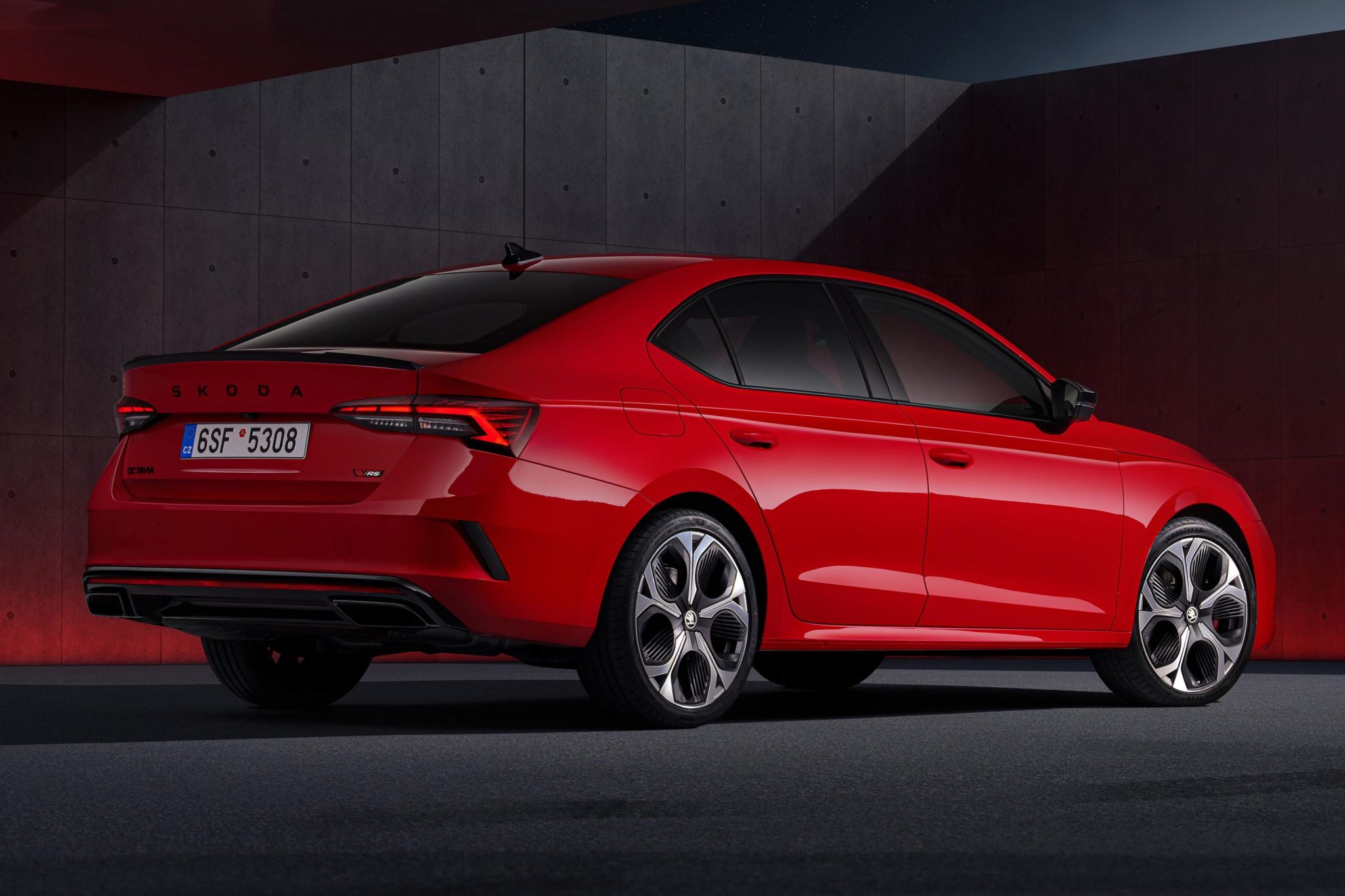2025 Skoda Octavia Select and RS: Price and Specs - AUTOMOTORBLOG
