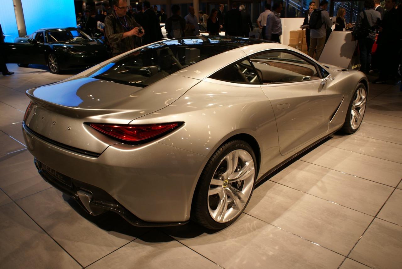VIDEO: 2014 Lotus Elite hybrid convertible unveiled - Automotorblog