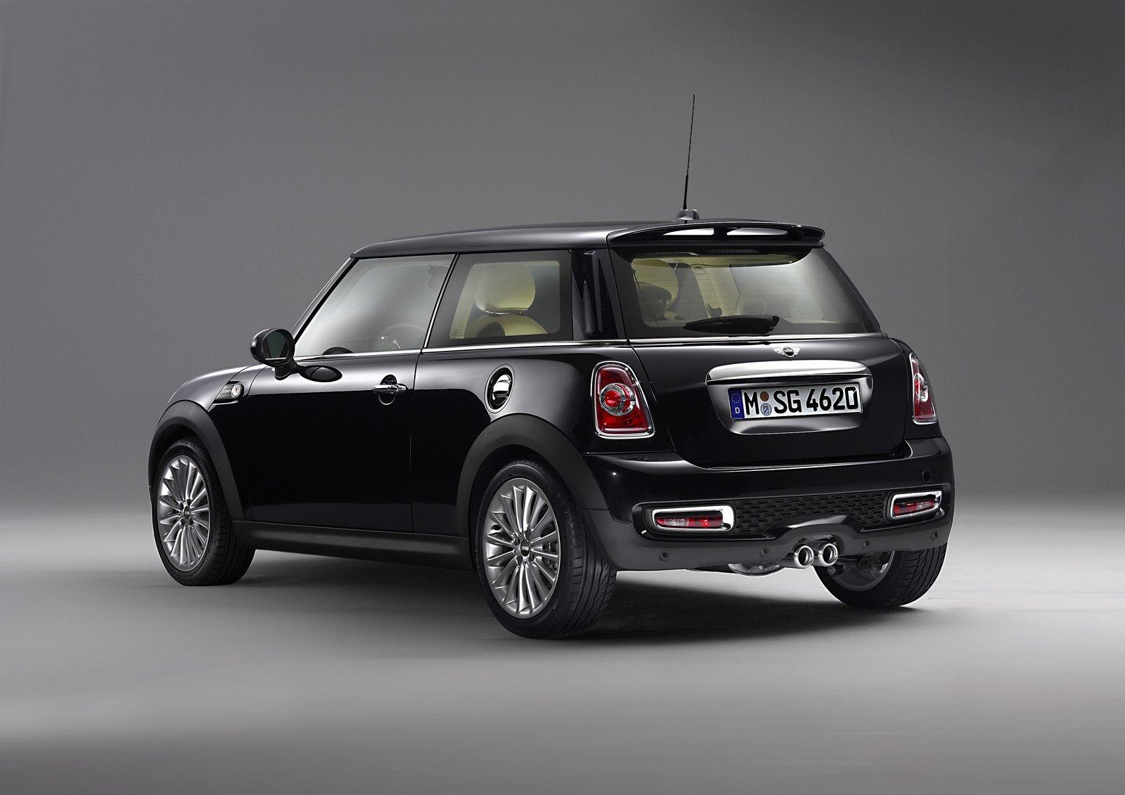 MINI Goodwood special edition previewed ahead Shanghai - Automotorblog