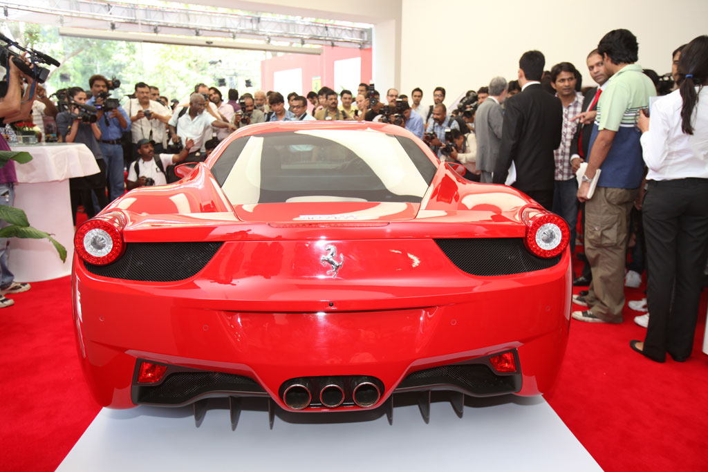 Ferrari opens dealership in India - Automotorblog