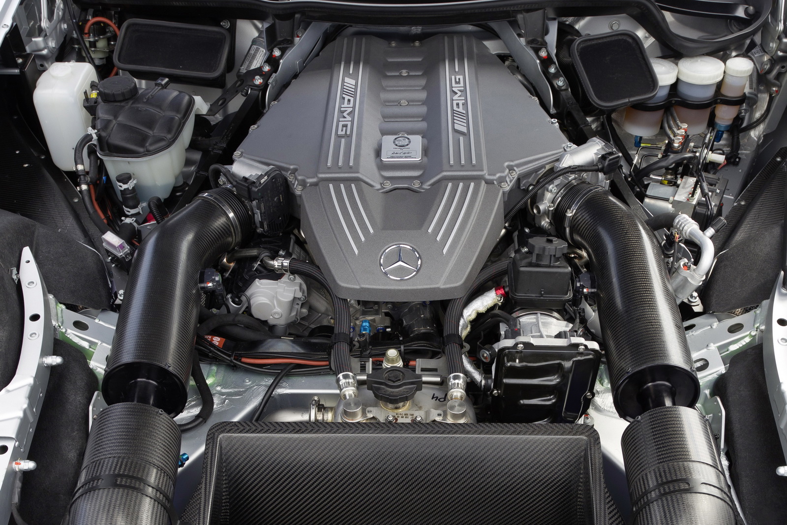 Mercedes confirms SLS AMG Black Series - Automotorblog