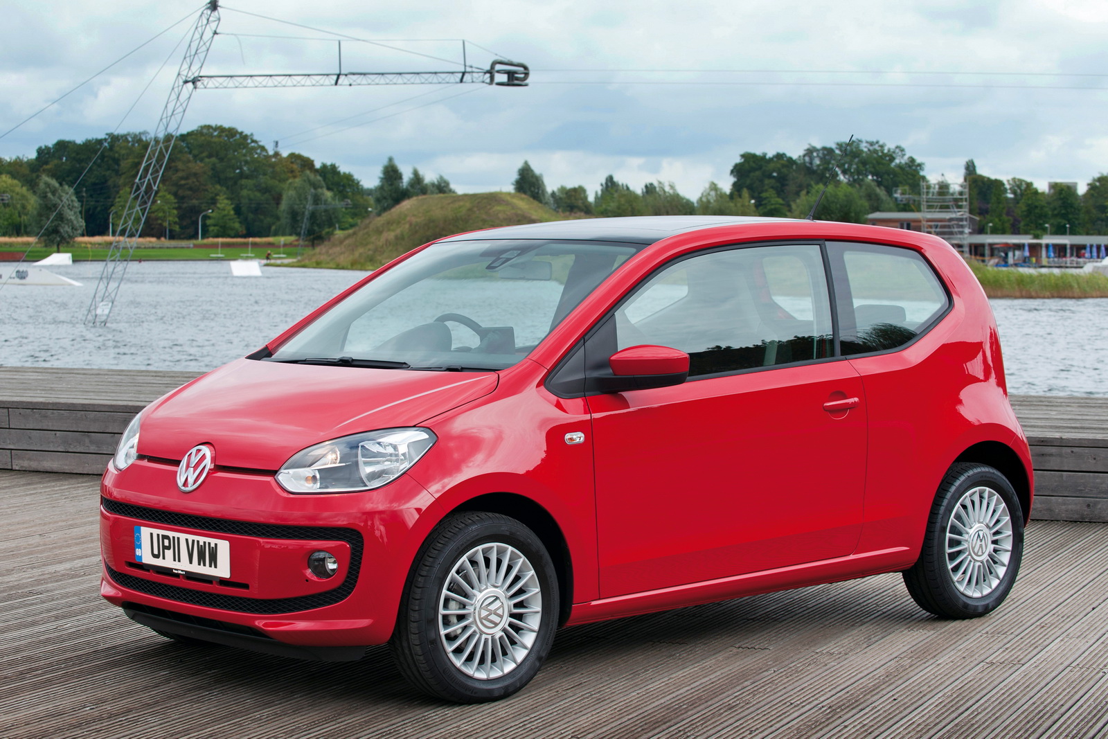 VW Up! starts at £7,995 in the UK - Automotorblog