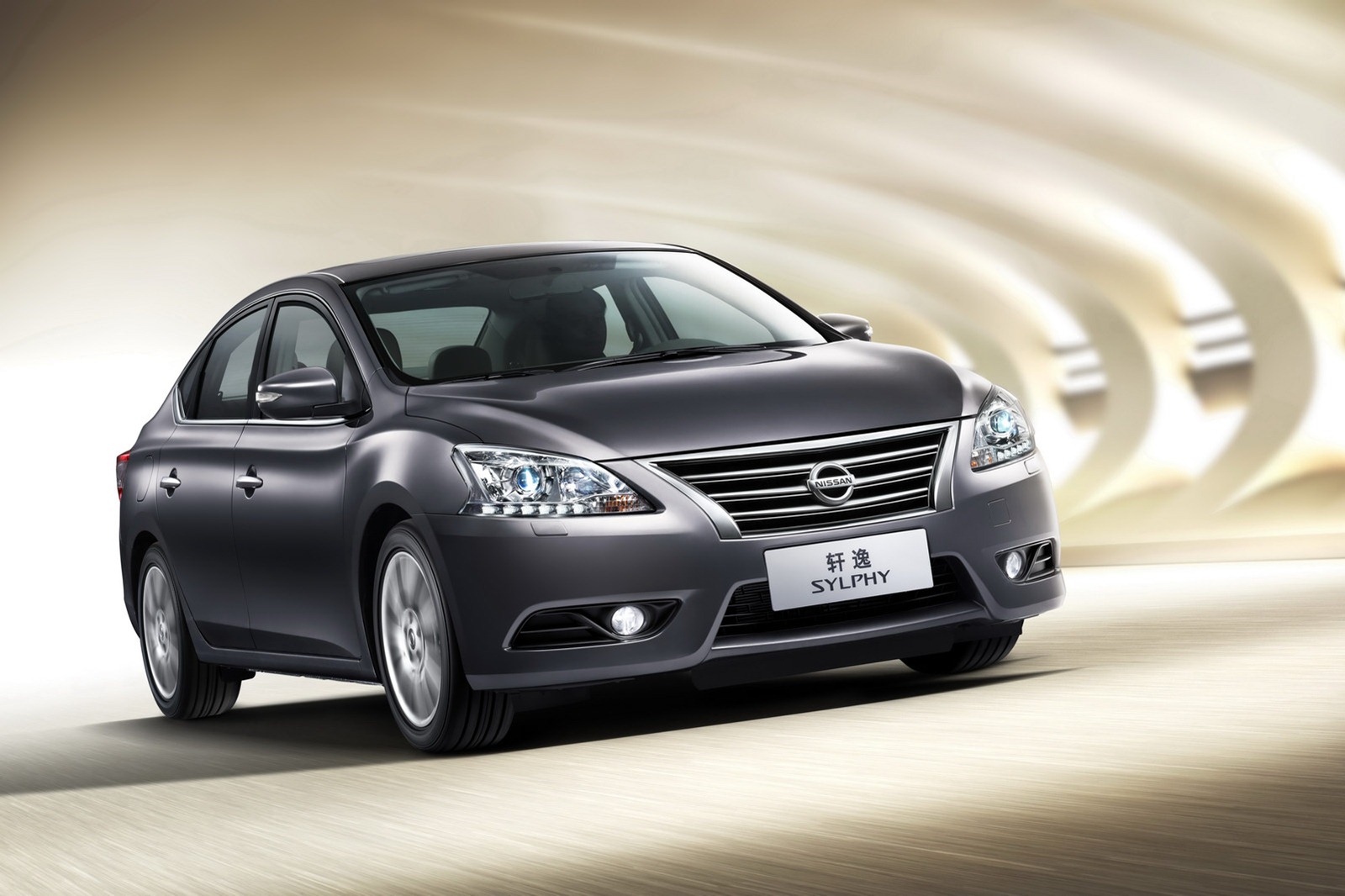 2013 Nissan Sylphy in the spotlight - Automotorblog
