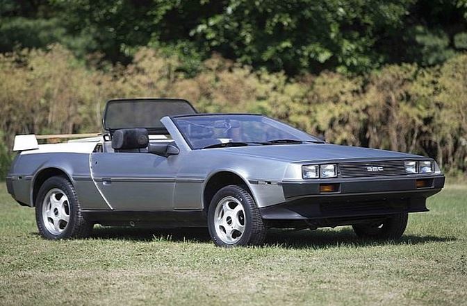 DeLorean limo, monster truck, hovercraft - Automotorblog