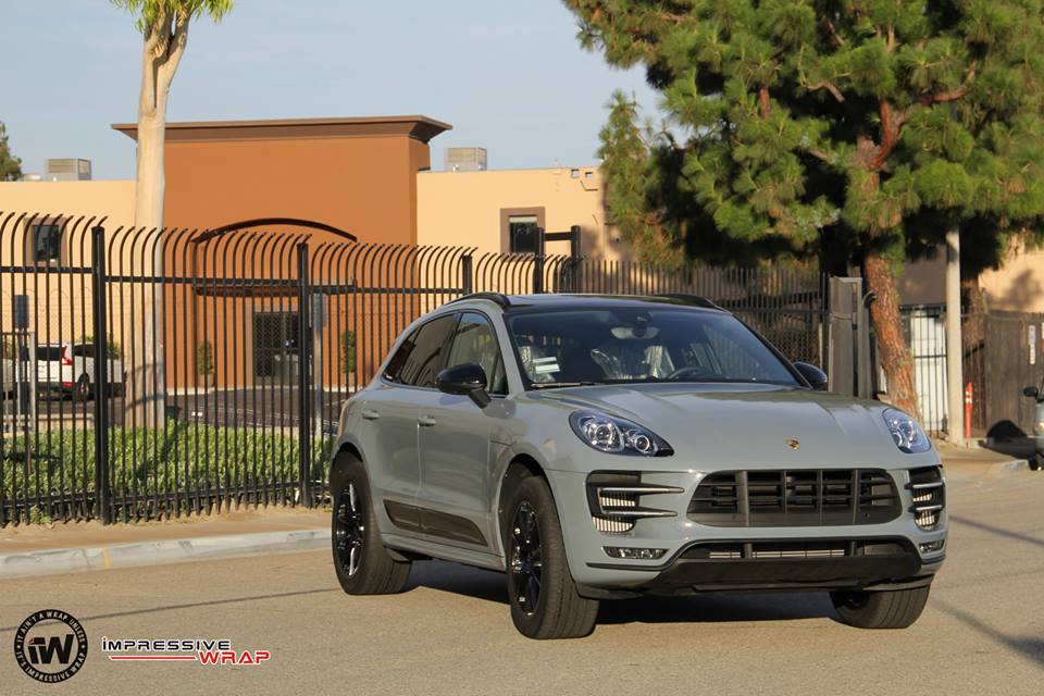 Porsche Macan Turbo by Impressive Wrap - Automotorblog