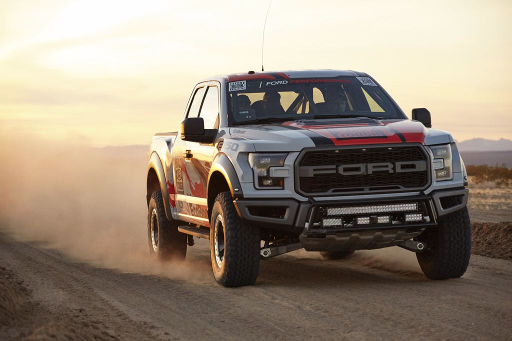 2017 Ford F-150 Raptor Race Truck Is Officially Unveiled - Automotorblog