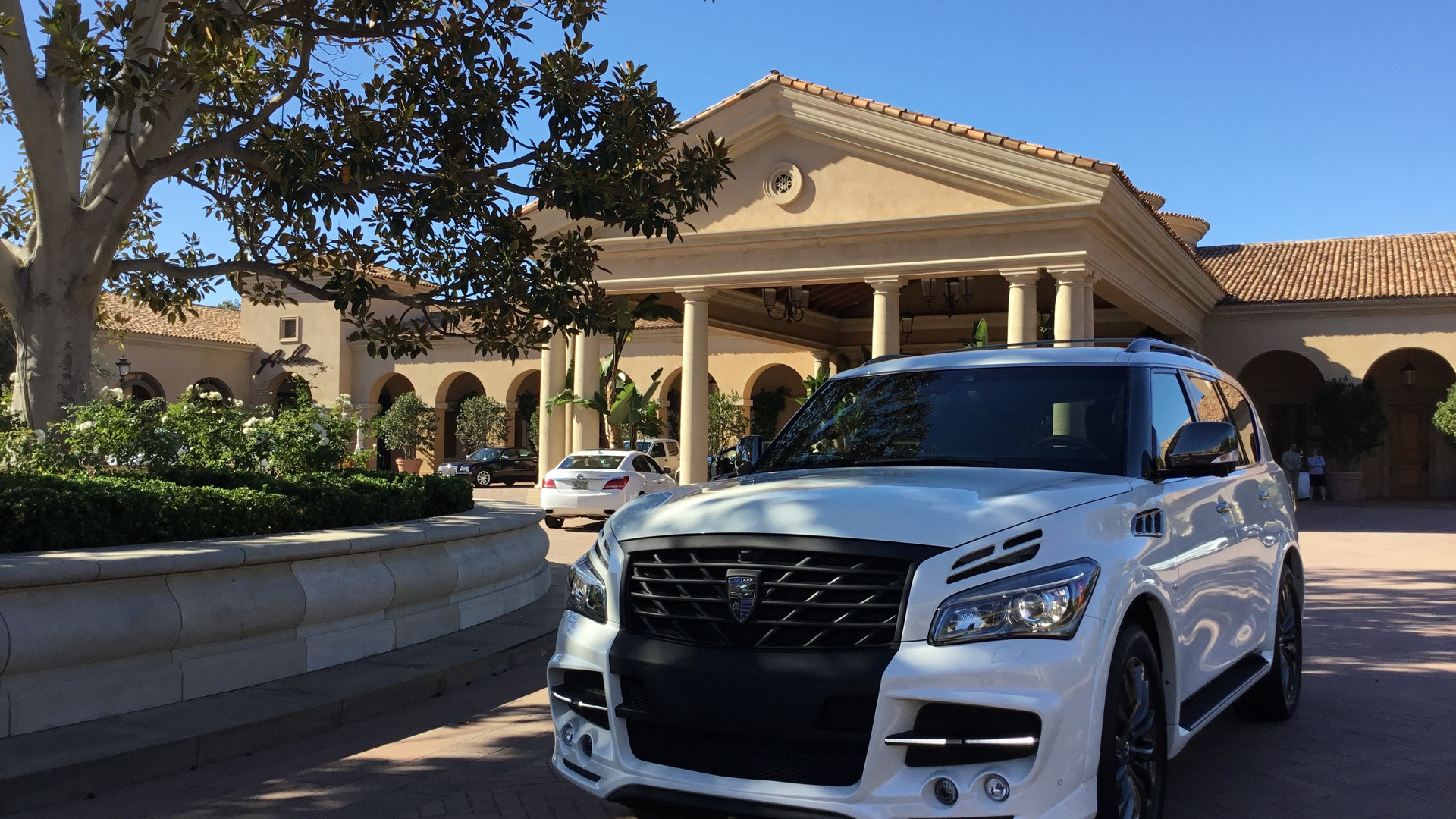 Video: 2017 Infiniti QX80 with Insane Wide Body kit by Larte Design ...