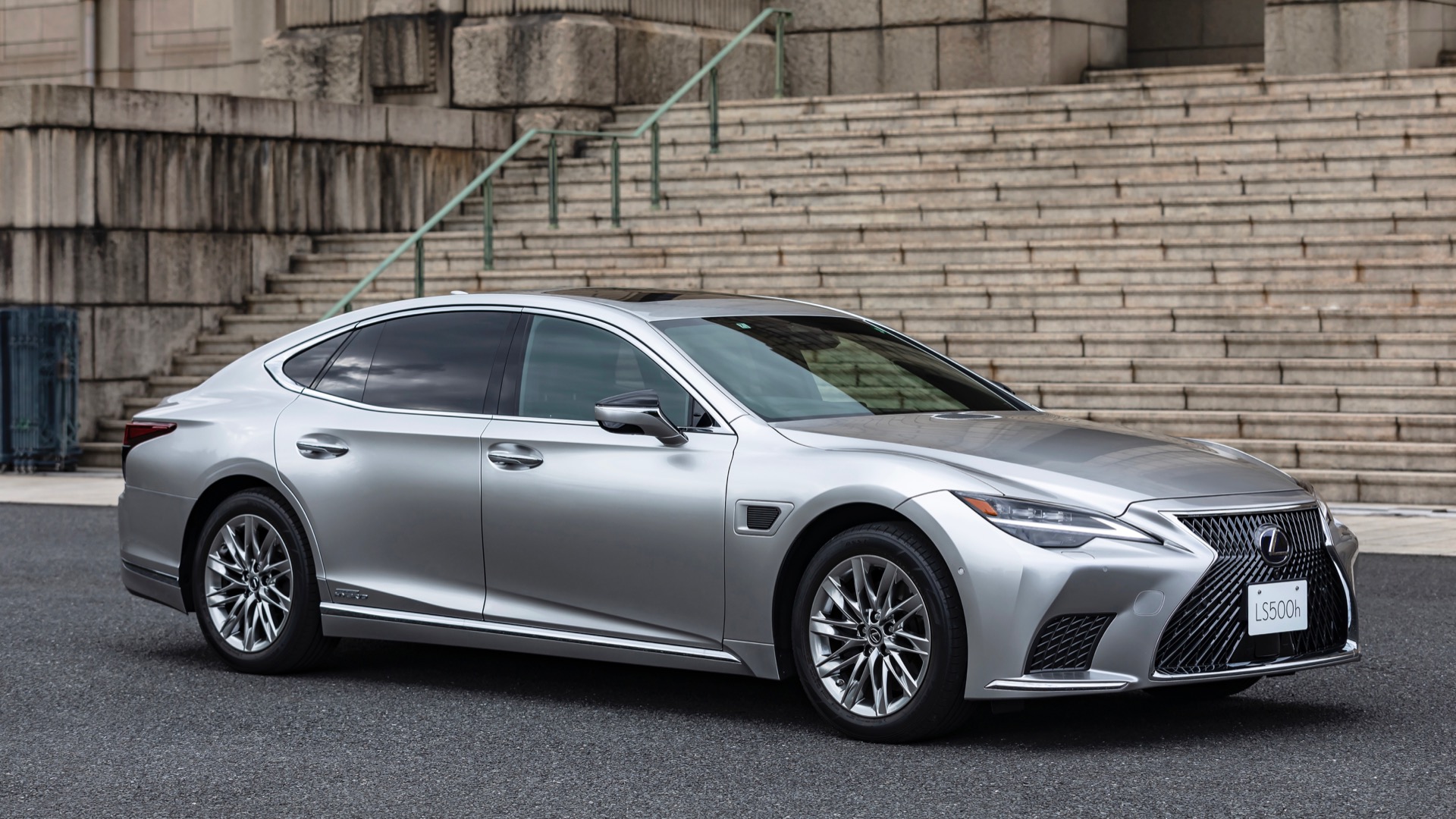 This Is the All-New 2018 Lexus LS 500h Debuting in Vancouver ...